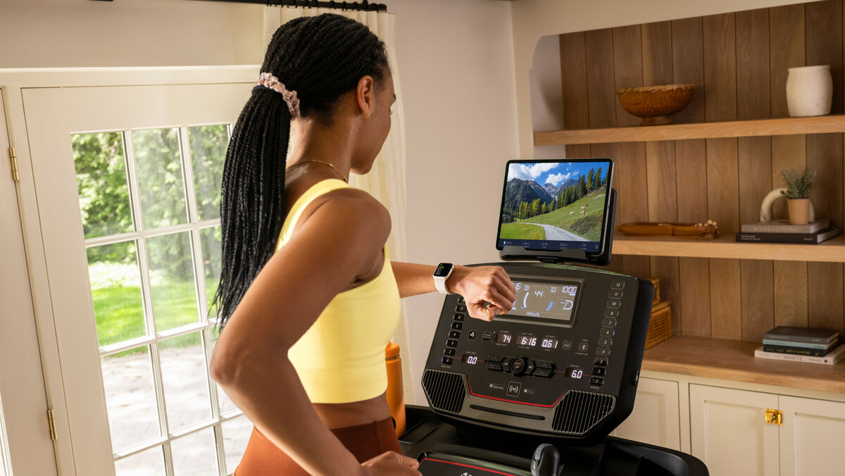 T9 Treadmill - Choose how you want to connect | BowFlex